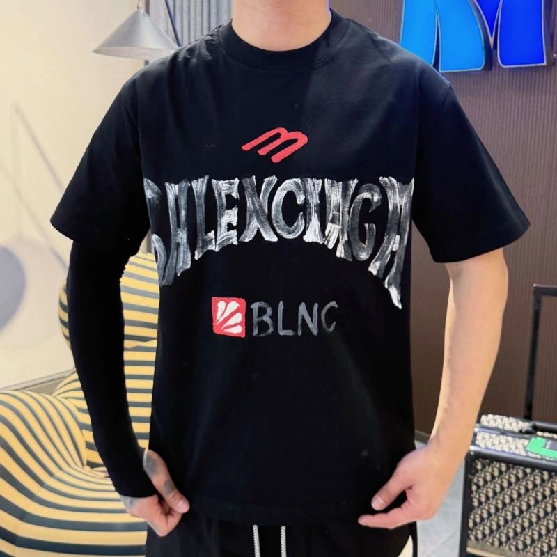 Cut-rate Balenciaga T-Shirts