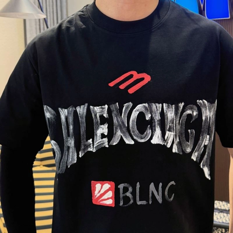 Cut-rate Balenciaga T-Shirts