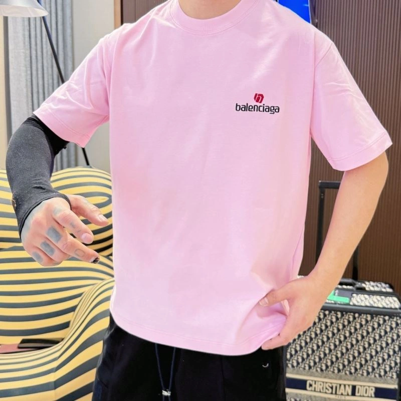 Low-cost Balenciaga T-Shirts