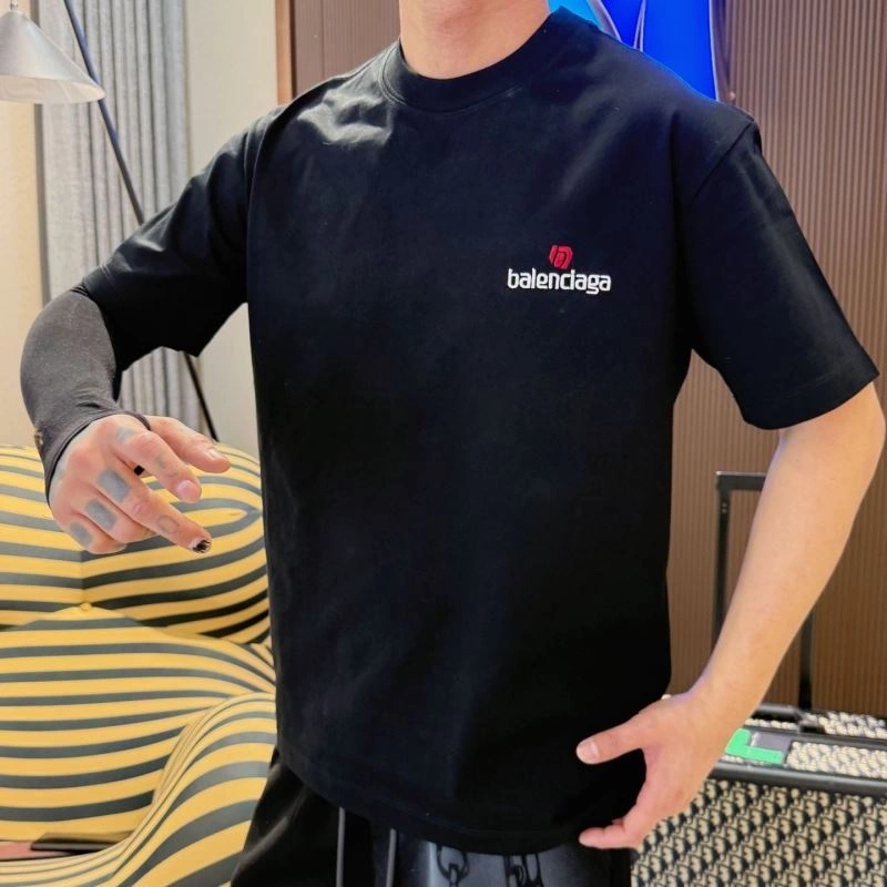 Economical Balenciaga T-Shirts
