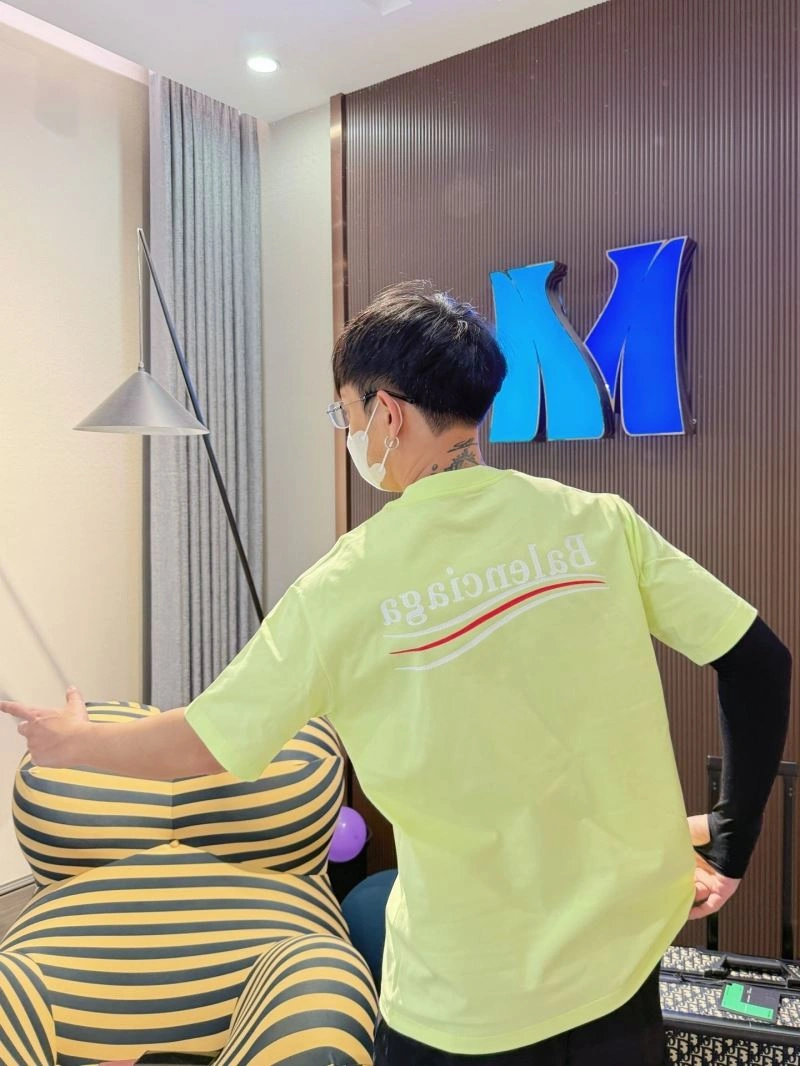Top match Balenciaga T-Shirts
