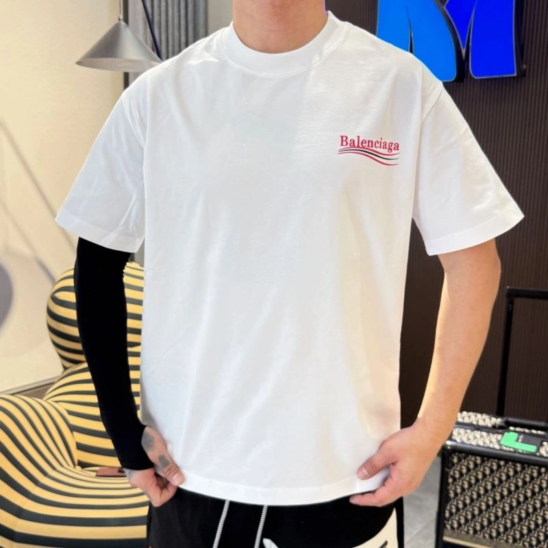 Bargain Balenciaga T-Shirts