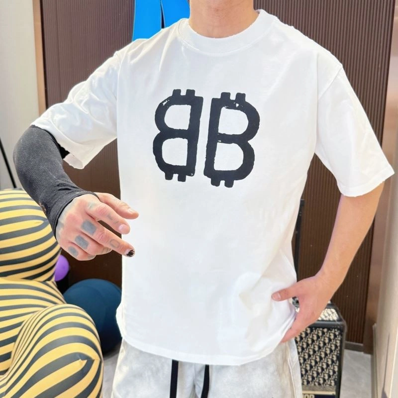 Economical Balenciaga T-Shirts