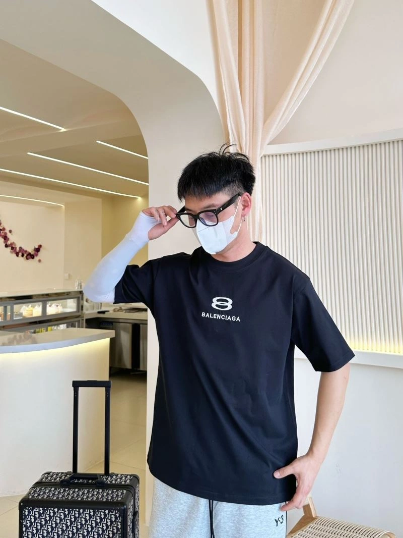 Balenciaga T-Shirts