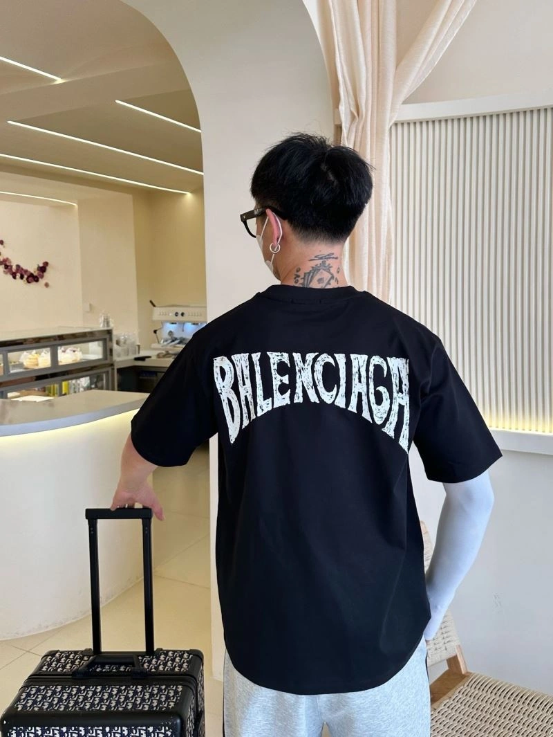 High accuracy Balenciaga T-Shirts
