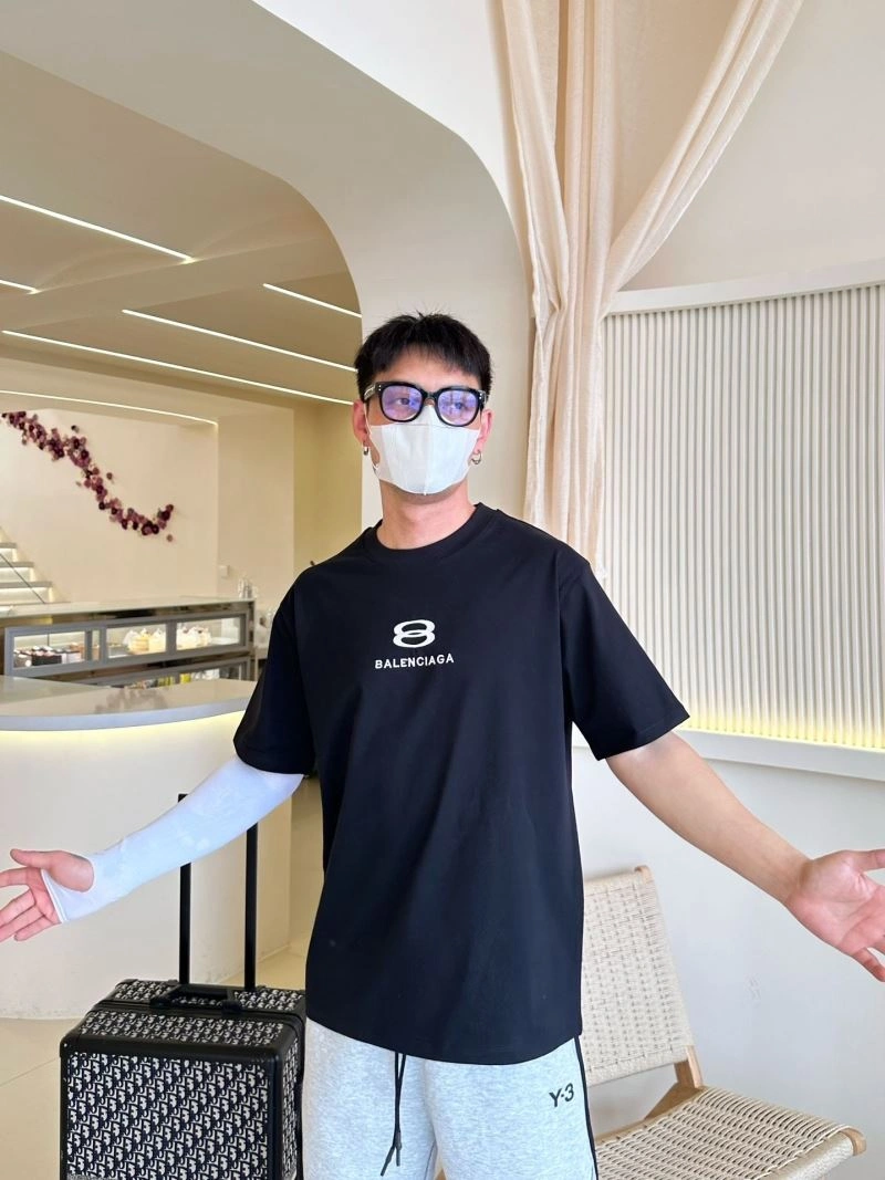High accuracy Balenciaga T-Shirts