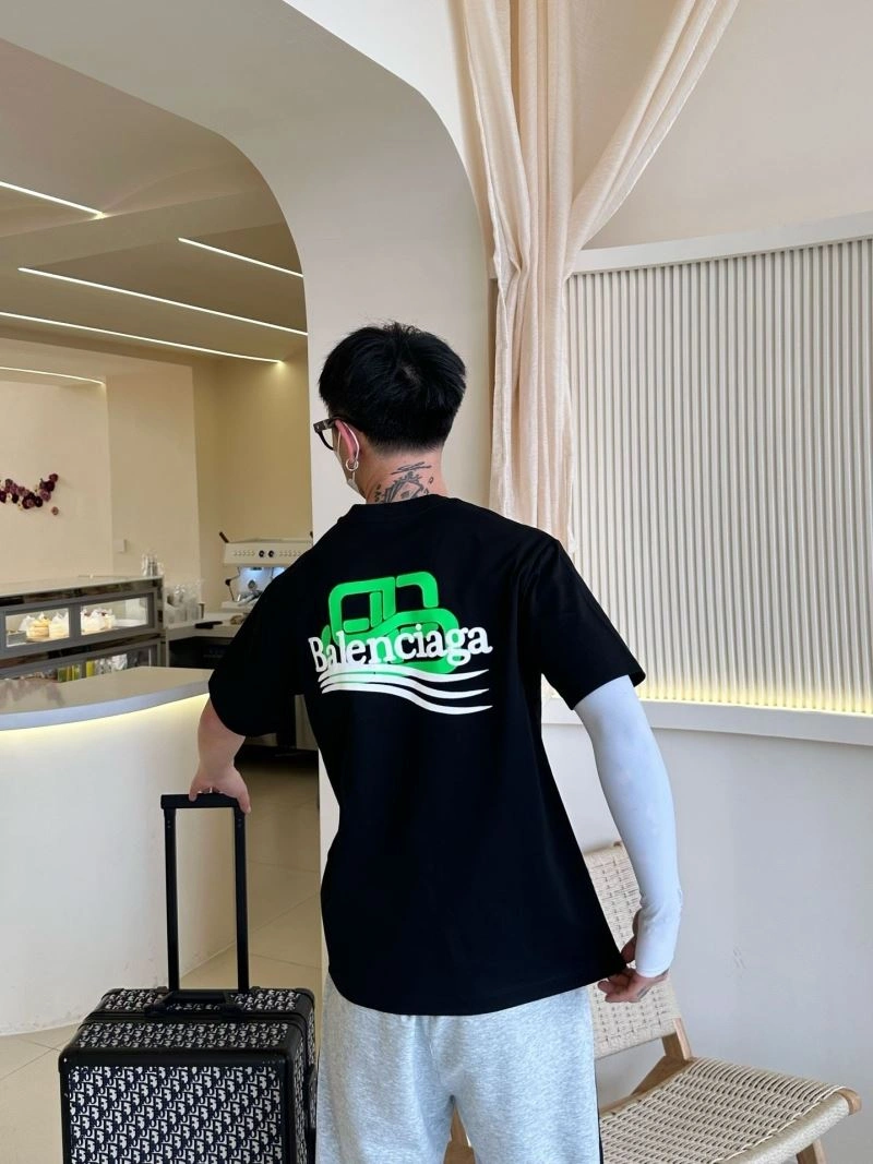 Low-cost Balenciaga T-Shirts