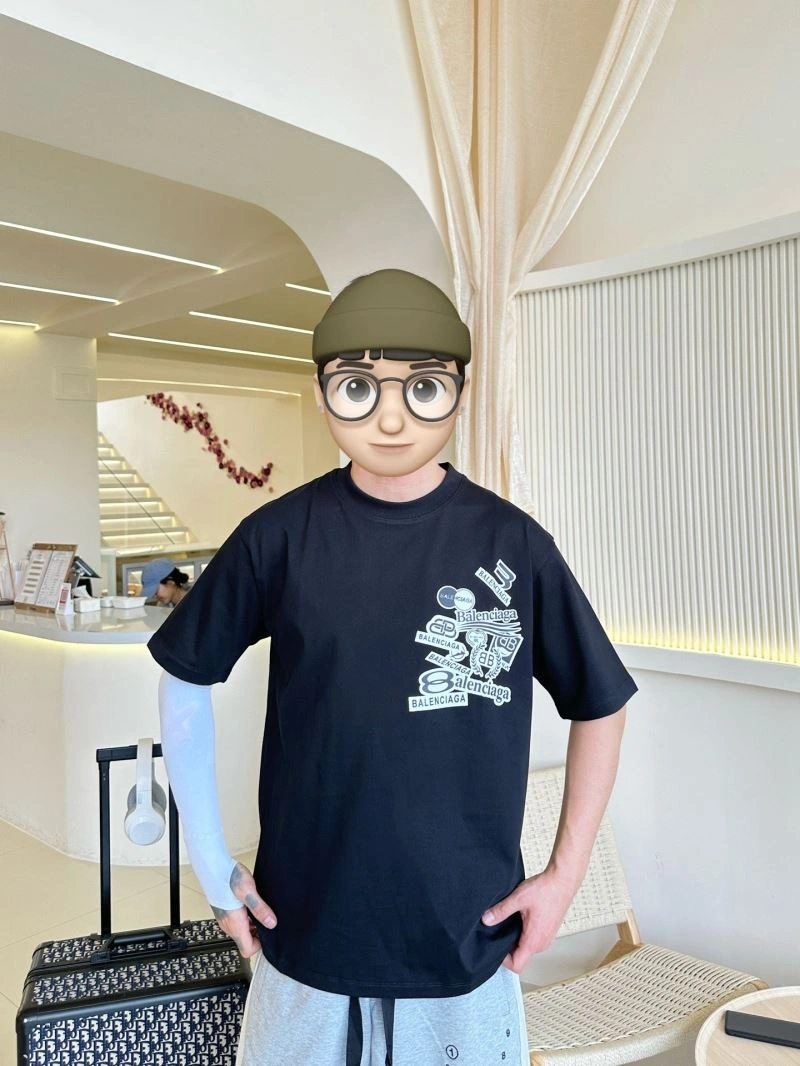Precise copy Balenciaga T-Shirts