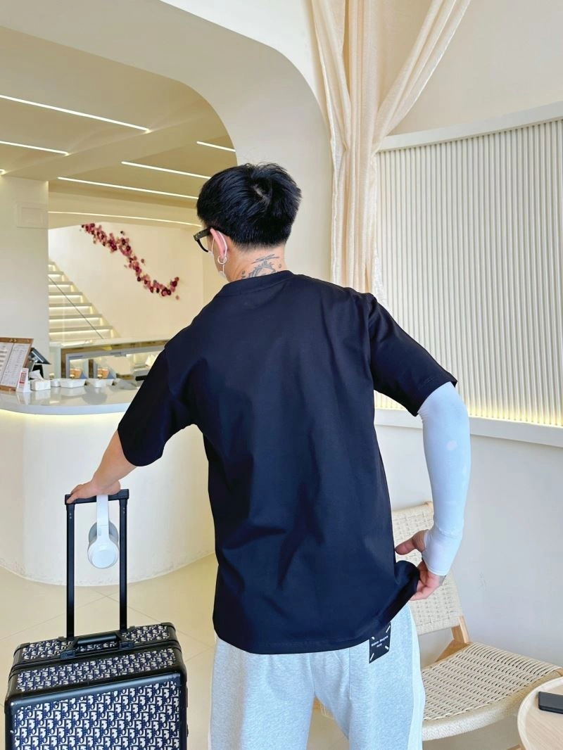 Precise copy Balenciaga T-Shirts
