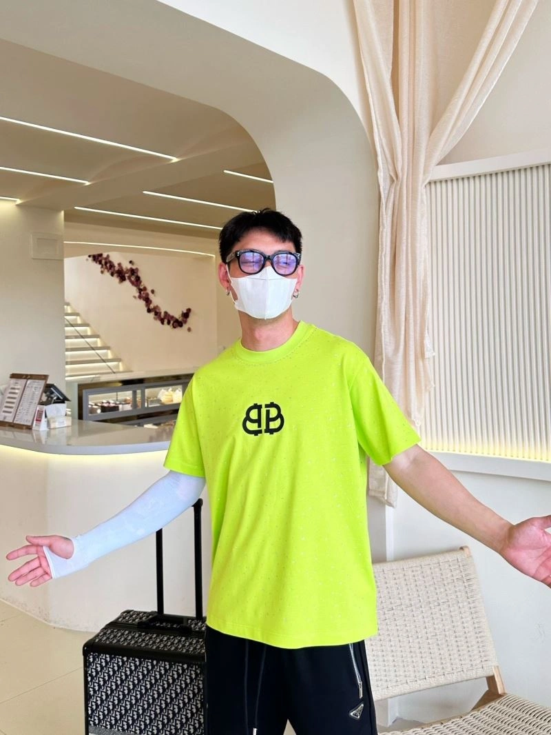 Balenciaga T-Shirts