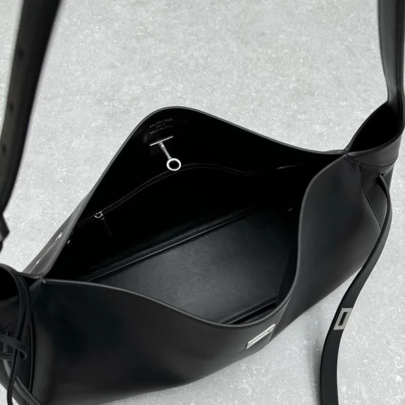 Accurate model Balenciaga Top Handle Bags