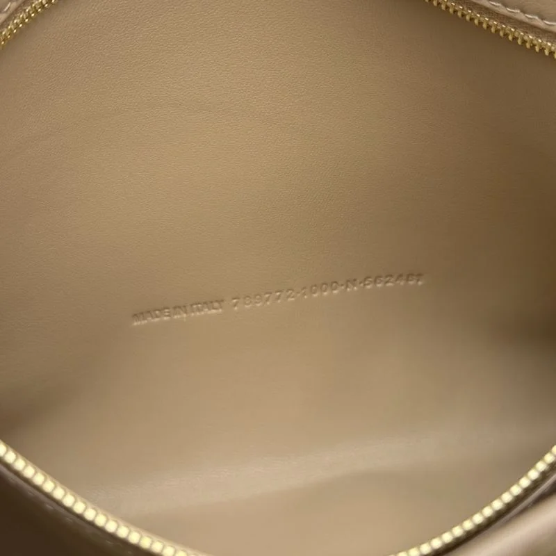 Accurate model Balenciaga Top Handle Bags
