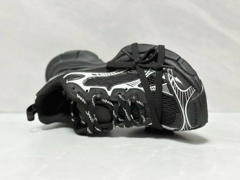 Bargain Balenciaga Track Shoes
