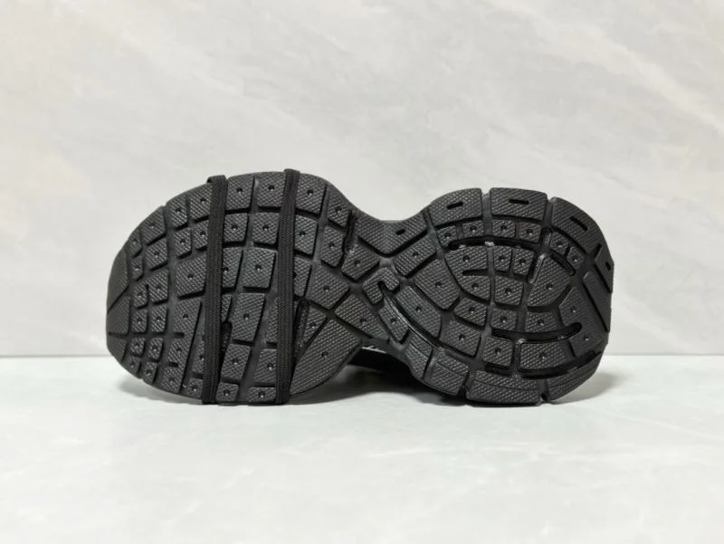 Bargain Balenciaga Track Shoes
