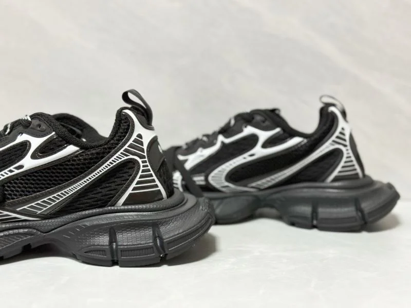 Bargain Balenciaga Track Shoes