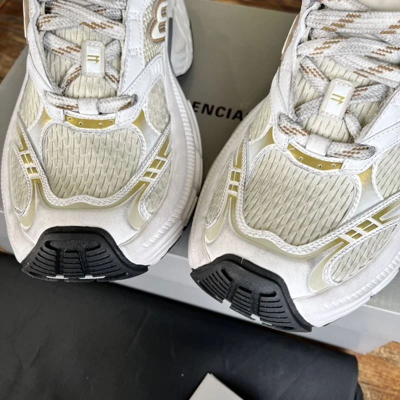 Inexpensive Balenciaga Track Shoes