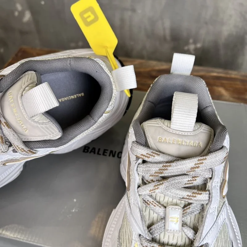 Inexpensive Balenciaga Track Shoes