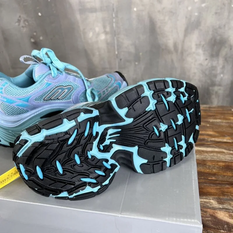 Inexpensive Balenciaga Track Shoes