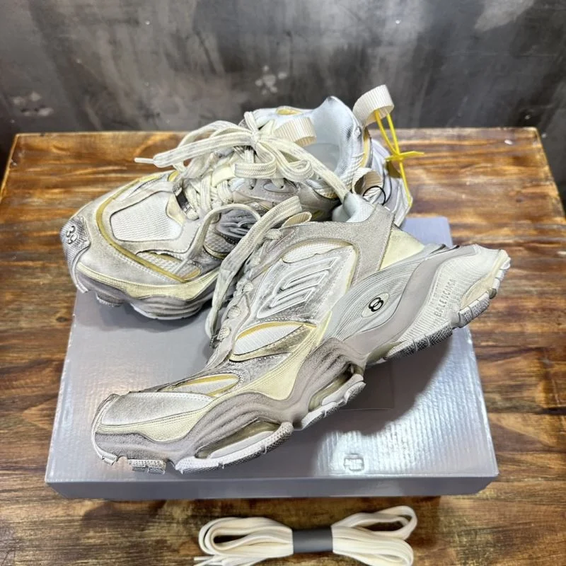 Exact replica Balenciaga Track Shoes