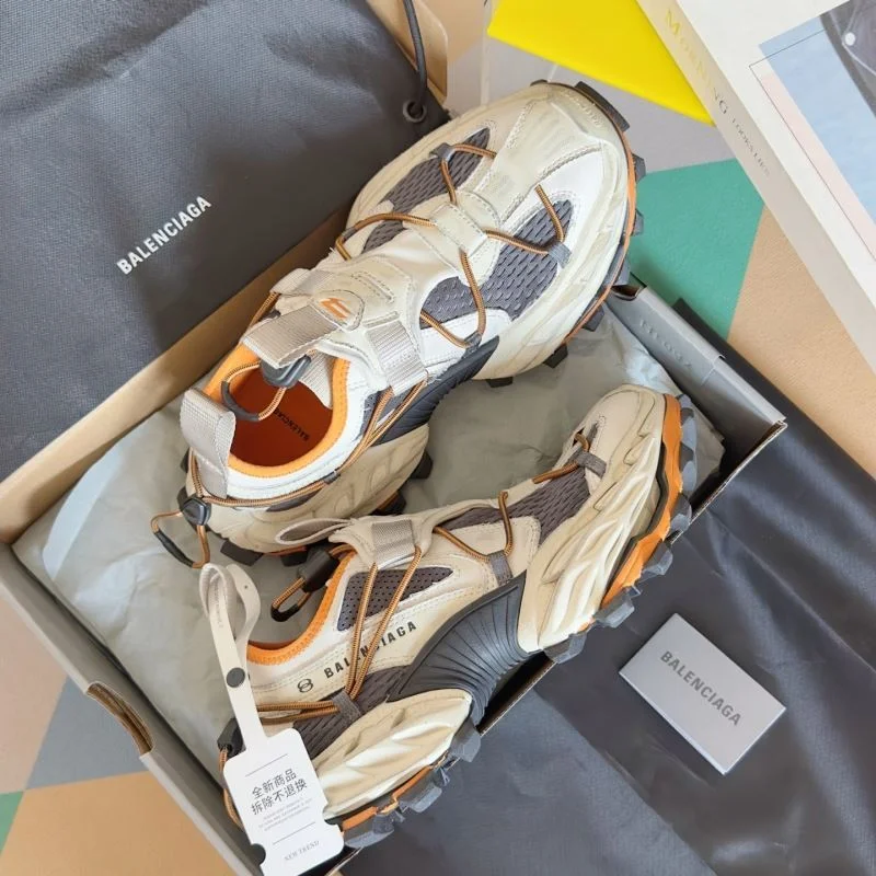 Bargain Balenciaga Track Shoes