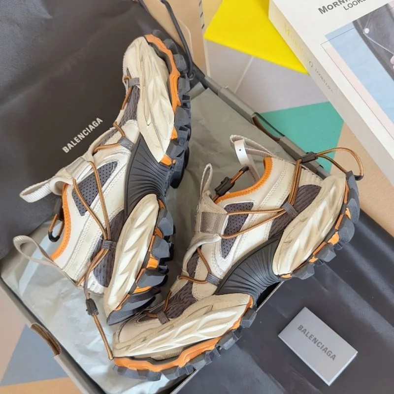 Bargain Balenciaga Track Shoes