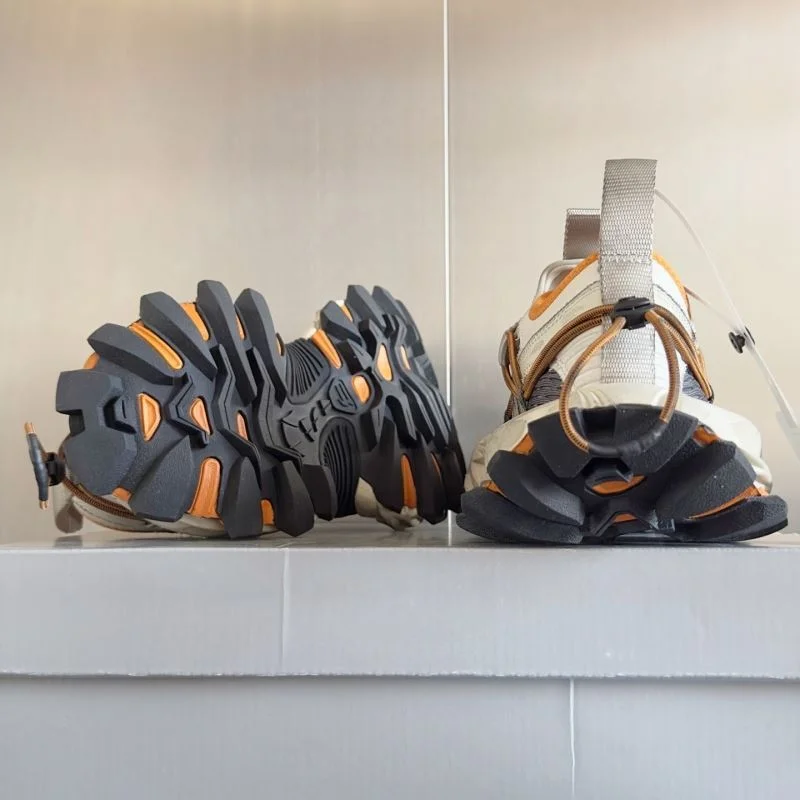 Bargain Balenciaga Track Shoes