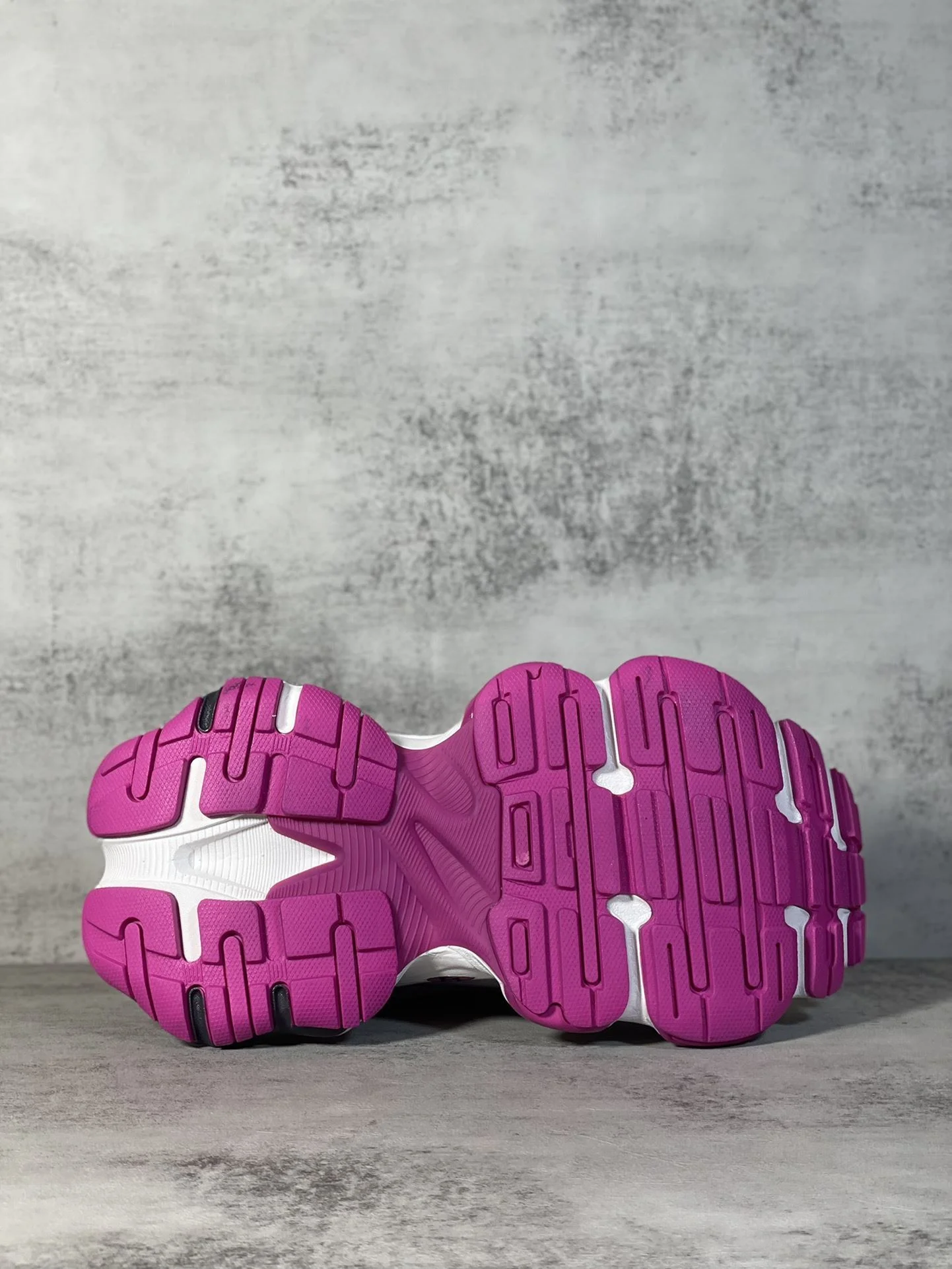 Inexpensive Balenciaga Track Shoes