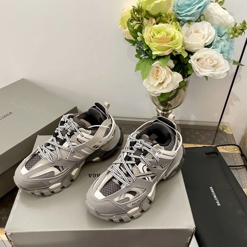 Top match Balenciaga Track Shoes