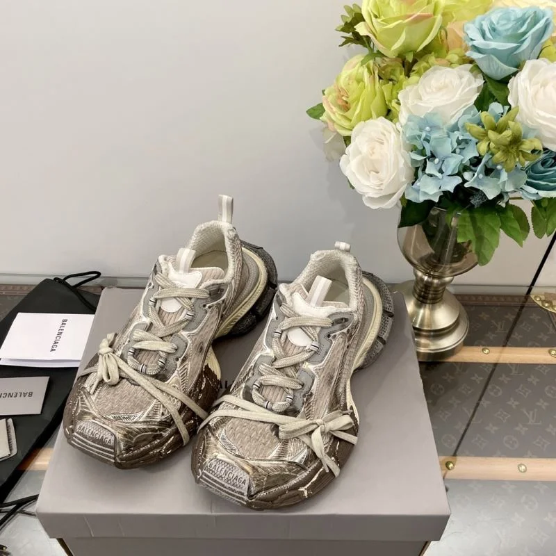 Inexpensive Balenciaga Track Shoes