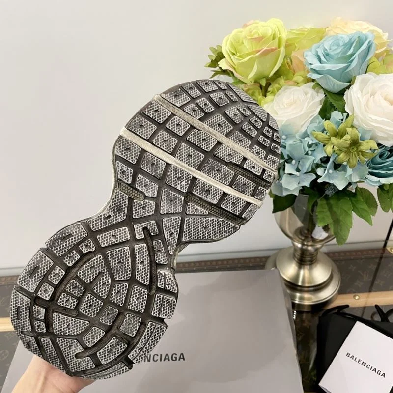 Inexpensive Balenciaga Track Shoes