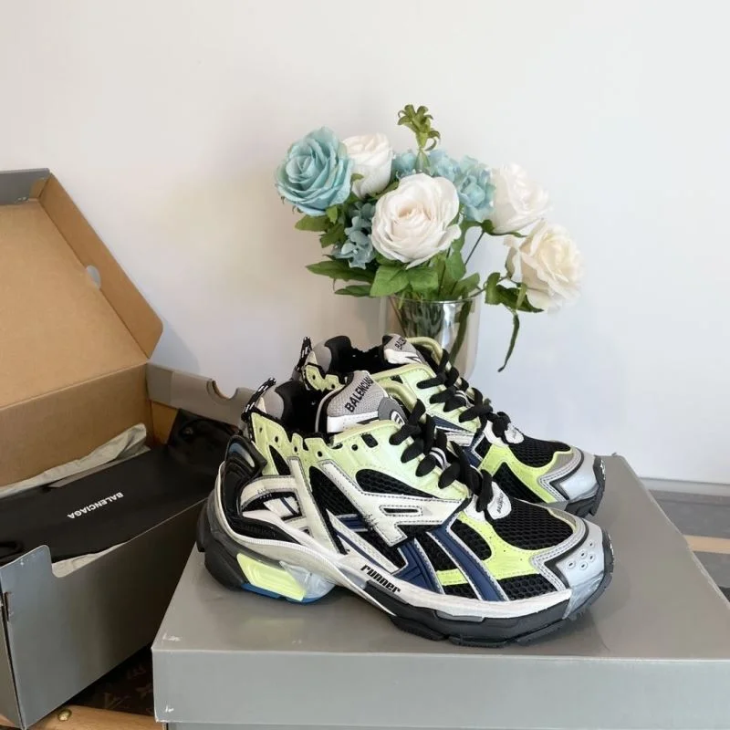 Bargain Balenciaga Track Shoes
