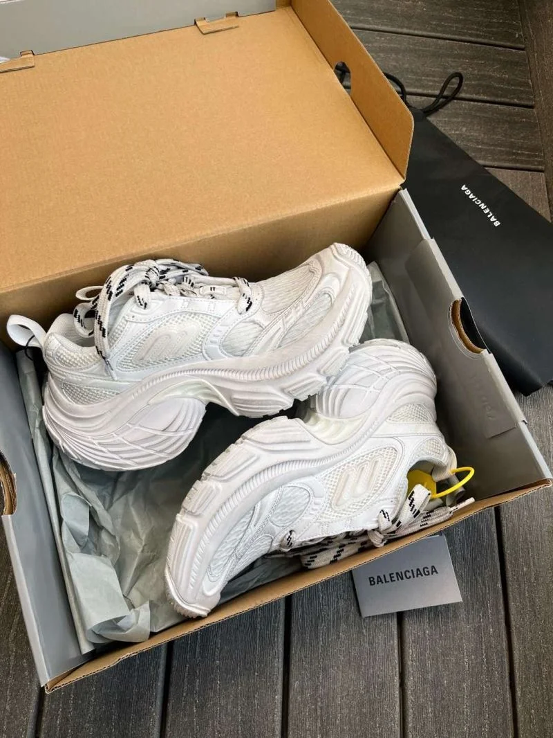 Bargain Balenciaga Track Shoes
