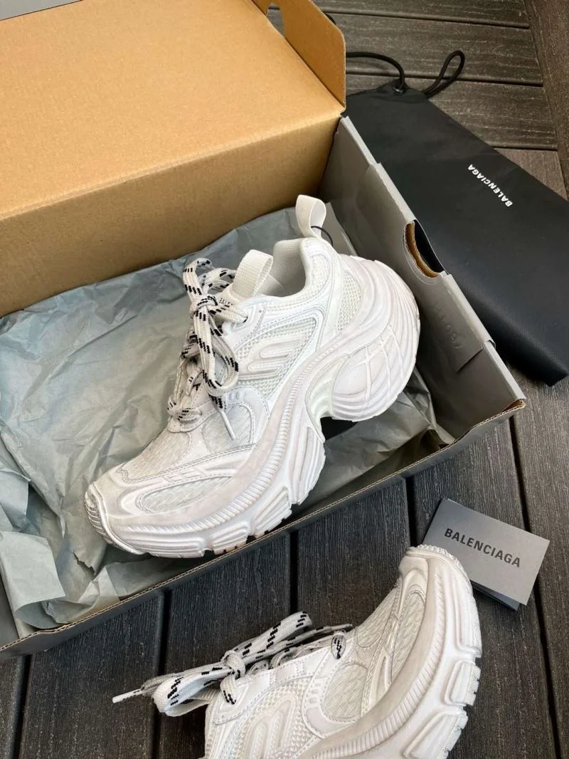 Bargain Balenciaga Track Shoes