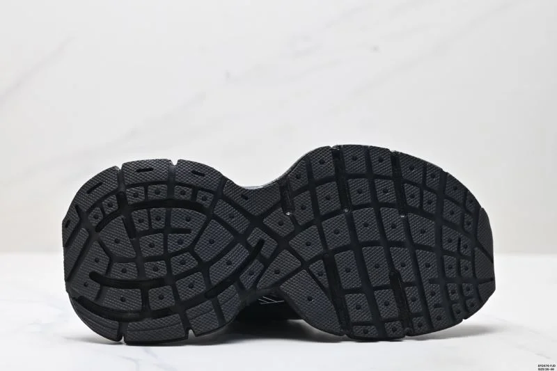 Inexpensive Balenciaga Track Shoes