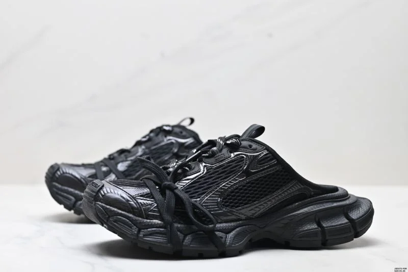Top match Balenciaga Track Shoes