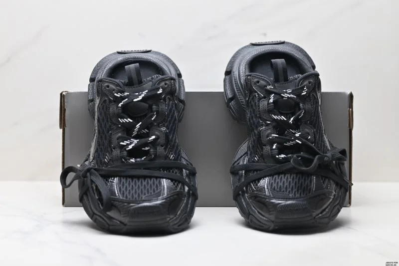 Top match Balenciaga Track Shoes