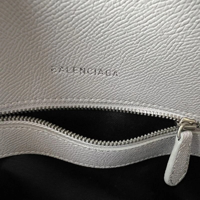 Brand-original Balenciaga Trend-Defying Mini Shell Bag - Limited Edition S