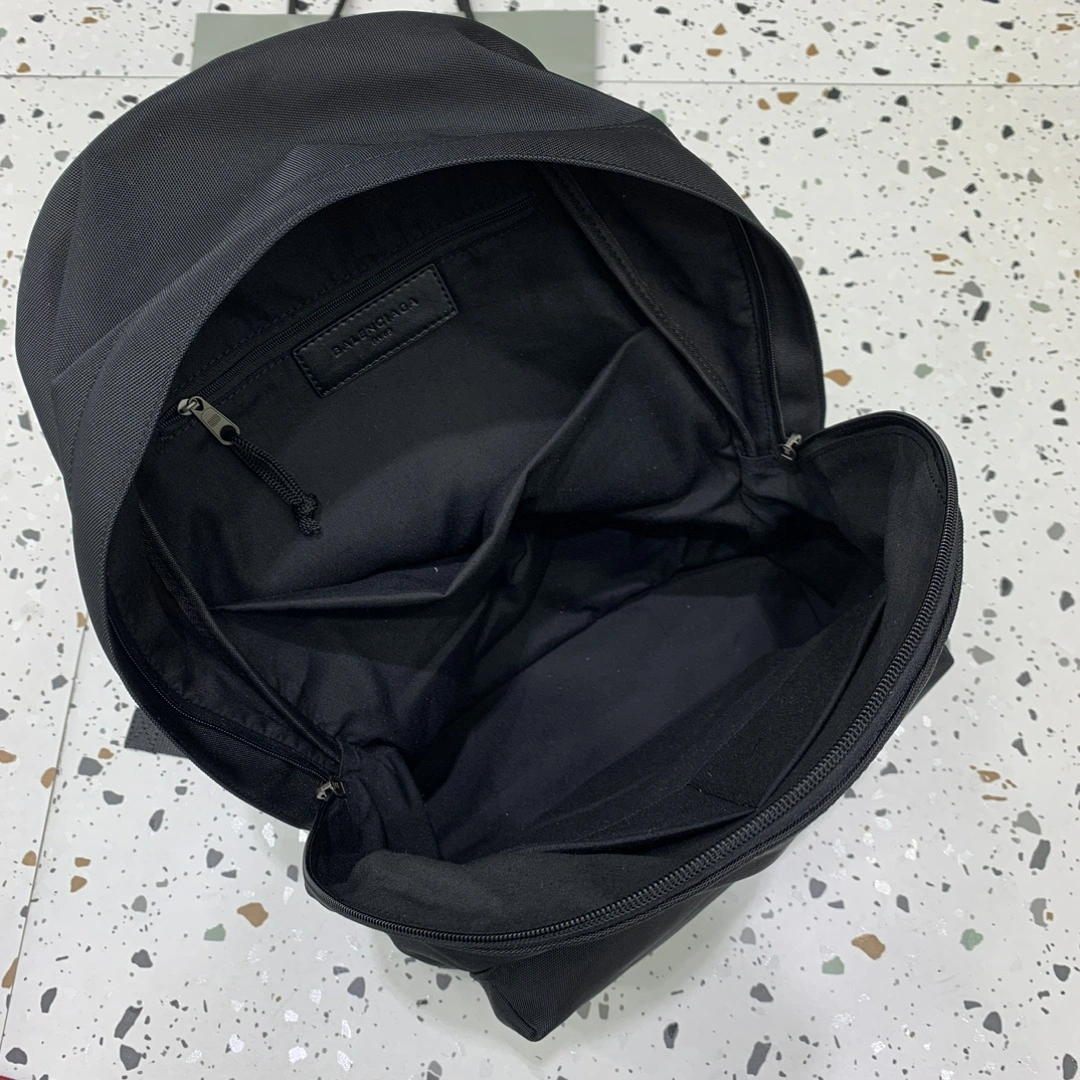 Precise copy Balenciaga Trendy Minimalist Large Backpack for Fashion Enthusiasts