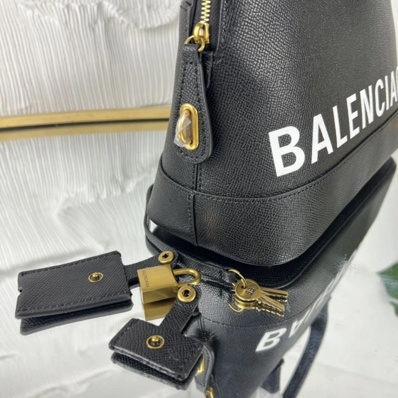 Inexpensive Balenciaga Unique Shell Bag - Autumn Winter Collection
