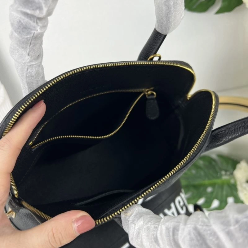 Inexpensive Balenciaga Unique Shell Bag - Autumn Winter Collection