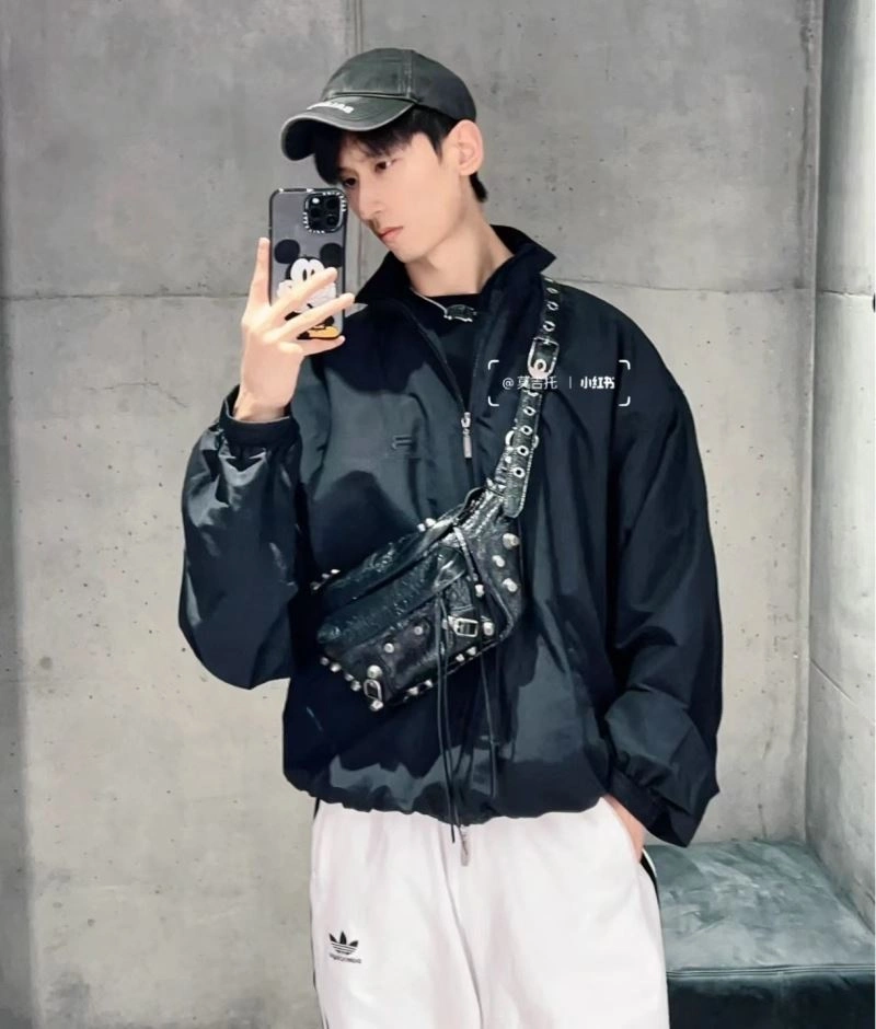 Original Balenciaga Unisex Street Style Motorcycle Folding Waist Bag - 20x5x19cm