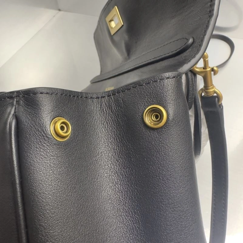 Inexpensive Balenciaga Versatile Size Handbag Collection