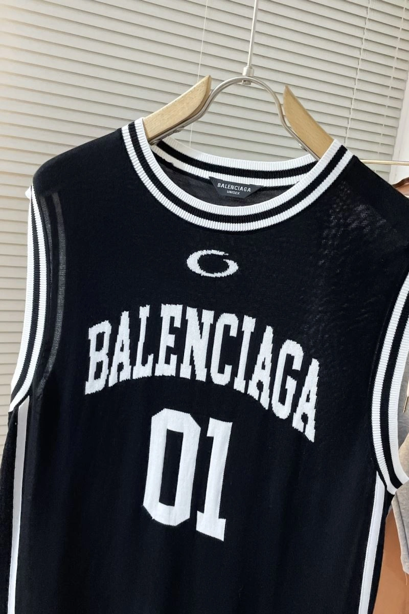 Exact replica Balenciaga Vest