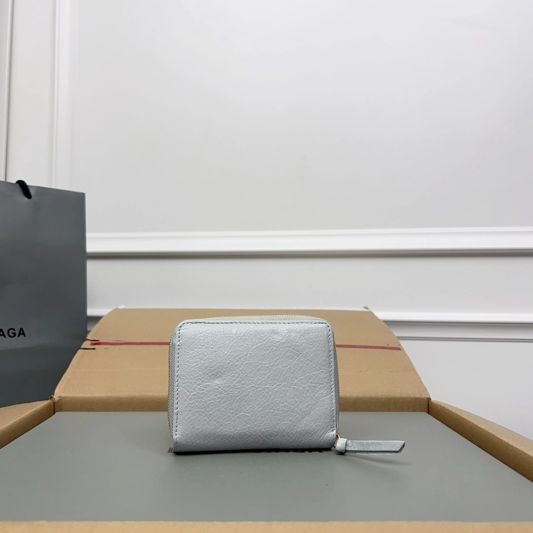 Budget-friendly Balenciaga Vintage Cracked Leather Compact Card Holder