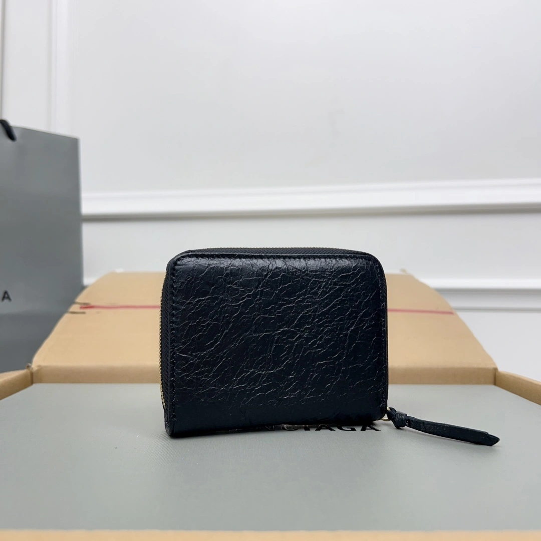 Value-priced Balenciaga Vintage Cracked Leather Compact Card Holder