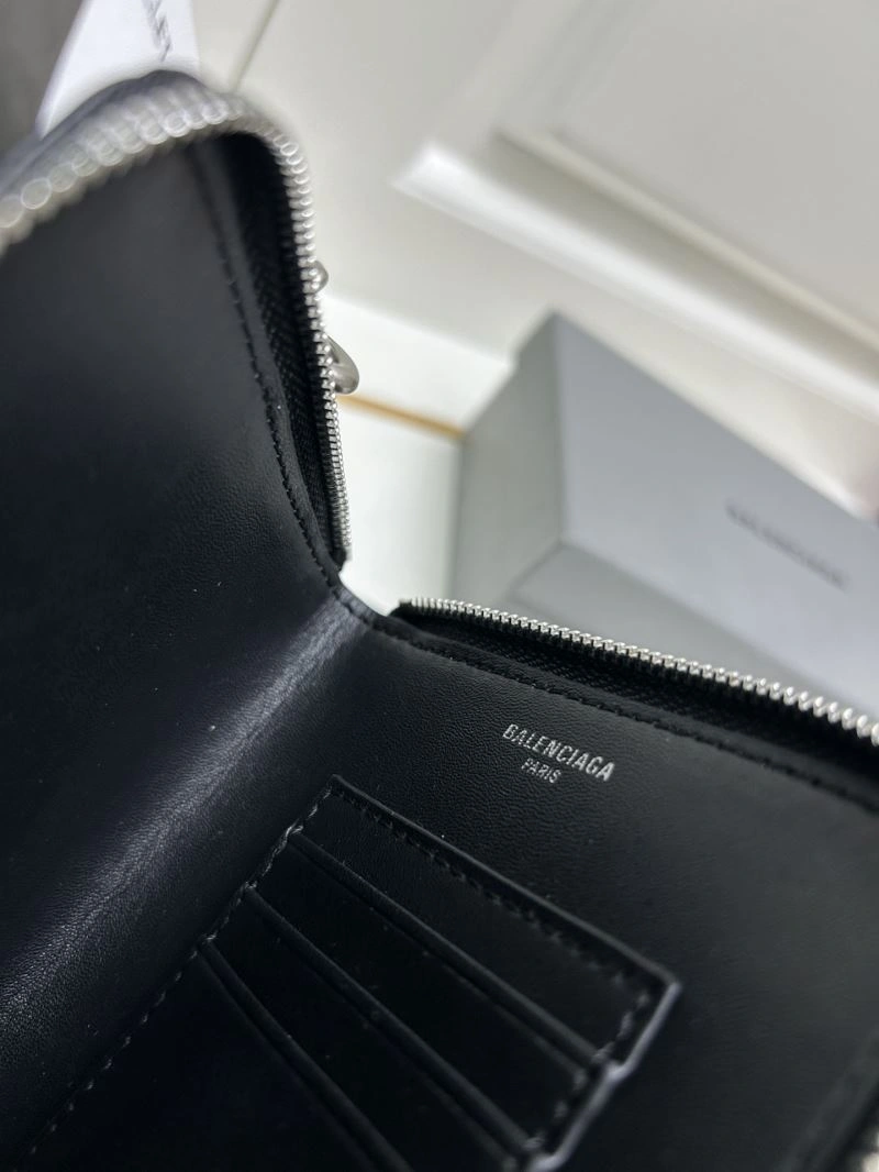 Budget-friendly Balenciaga Wallets Purse