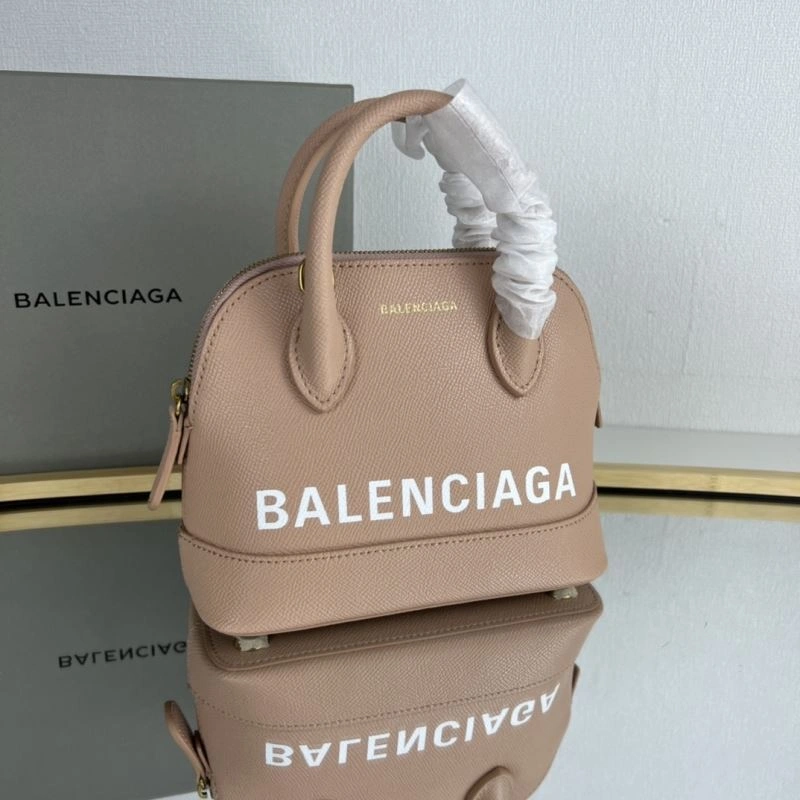 Accurate model Balenciaga XXS Oversized Letter Shell Bag - Mini Fashion Statement