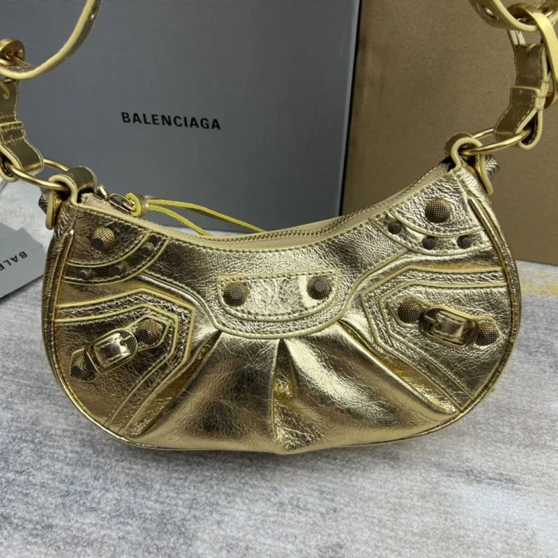 Reasonably priced Balenciaga Xiaojin Retro Motorcycle-Inspired Half Moon Dumpling Bag