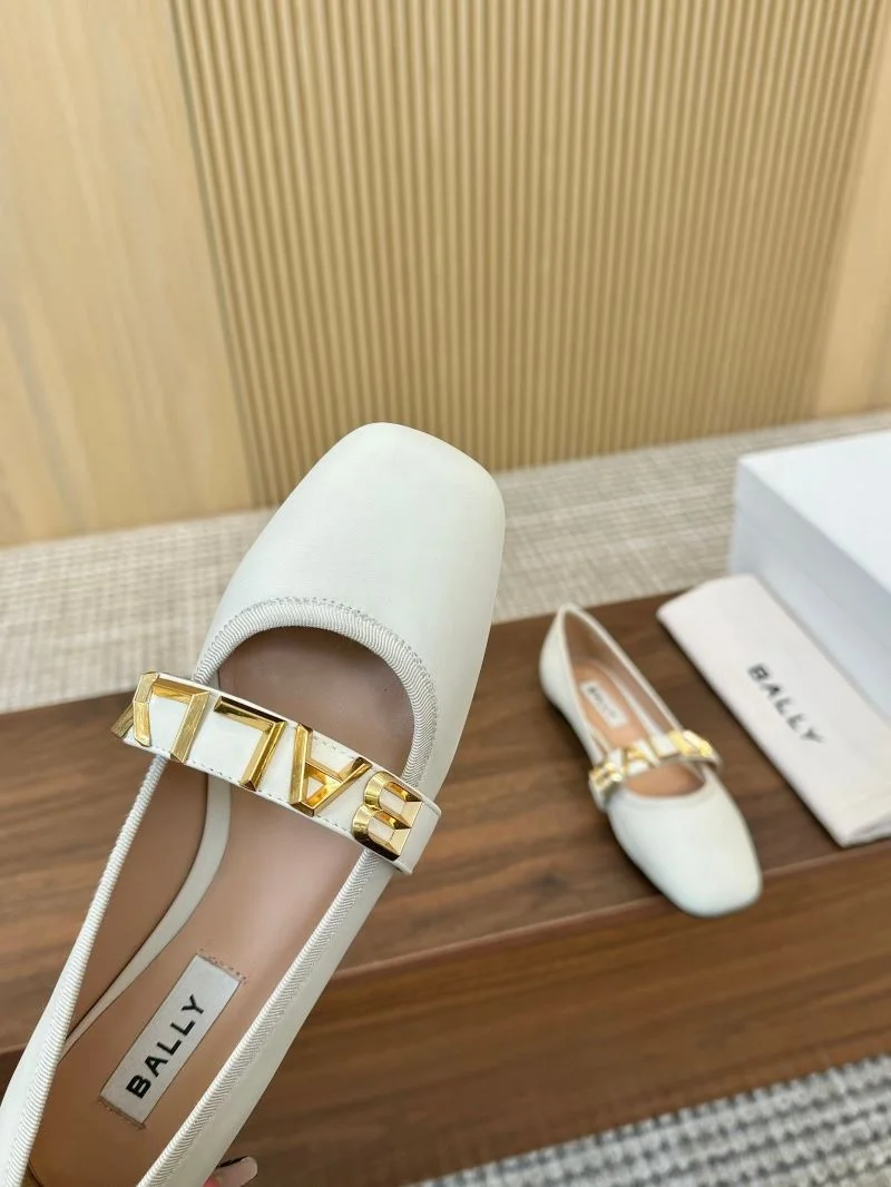 Top mirror Bally Shoes