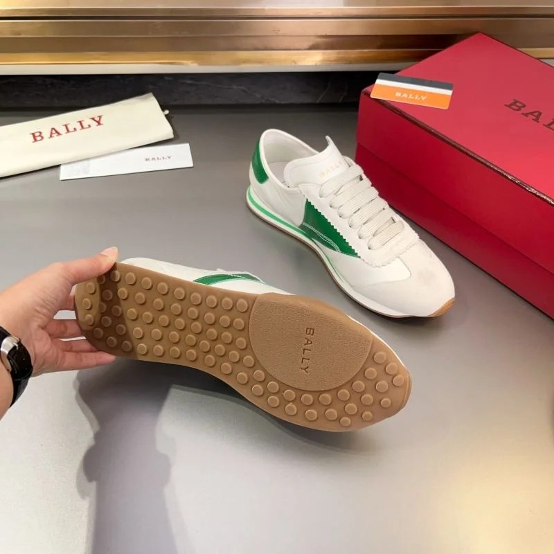 Top mirror Bally Shoes